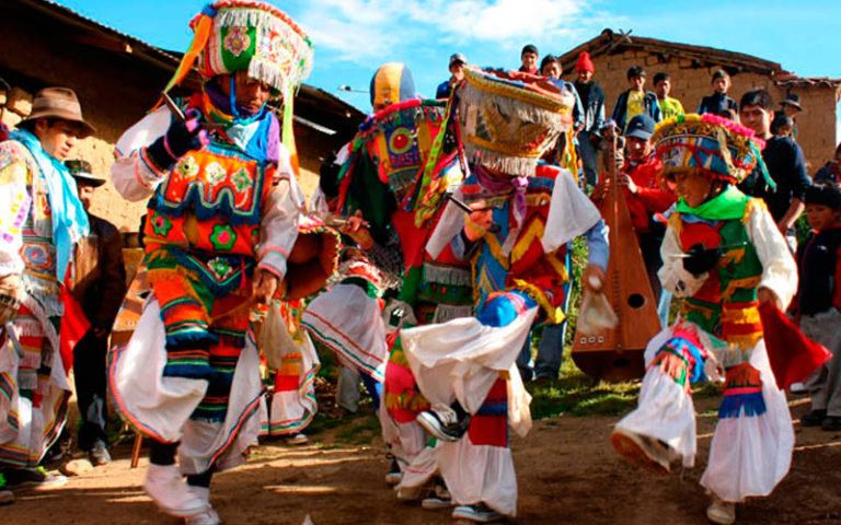 Danza El Costillar | Danzas de Chile Costumbres