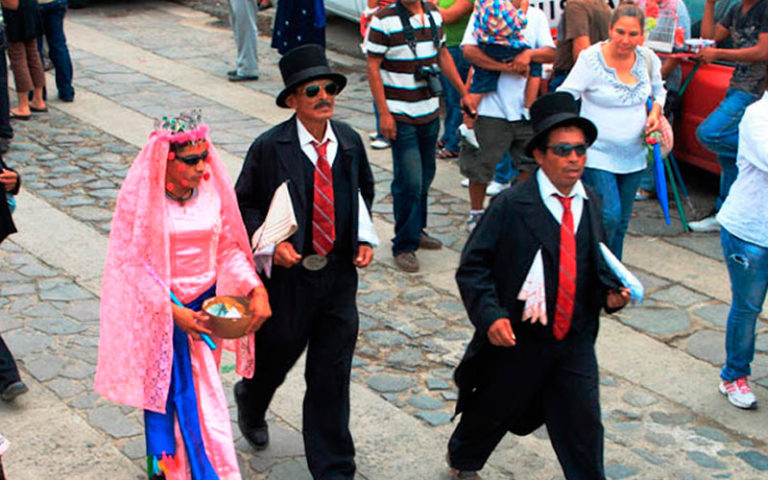 Danza Rueda Chapaca de Tarija | Costumbre - Folklore de Bolivia